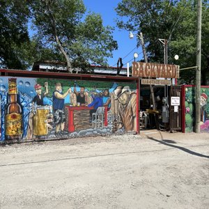 THE BACKYARD BAR STAGE & GRILL - 181 Photos & 150 Reviews - 511 S 8th ...