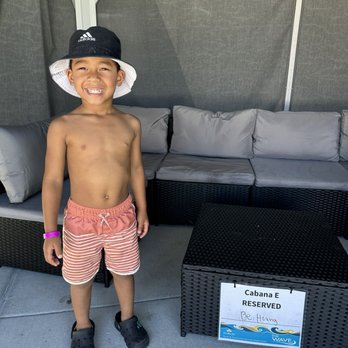 THE DUBLIN WAVE - Updated August 2025 - 221 Photos & 262 Reviews - 4201 ...