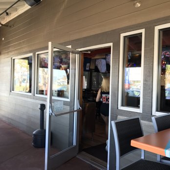 HOOTERS - Updated December 2024 - 43 Photos & 56 Reviews - 6454 Siegen ...