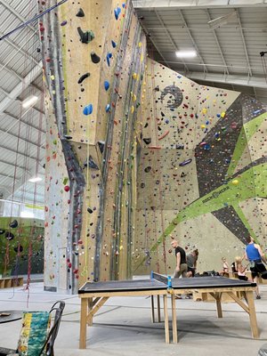 EPIC CLIMBING AND FITNESS - Updated July 2025 - 72 Photos & 43 Reviews ...