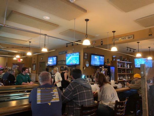 TOM FISCHER’S TAVERN - Updated January 2026 - 61 Photos & 58 Reviews ...