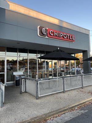 CHIPOTLE MEXICAN GRILL - Updated October 2025 - 122 Photos & 363 ...