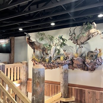 EMZARA’S BUFFET - Updated January 2026 - 67 Photos & 84 Reviews - 1 Ark ...