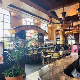 THE CHEESECAKE FACTORY - Updated July 2025 - 637 Photos & 727 Reviews ...