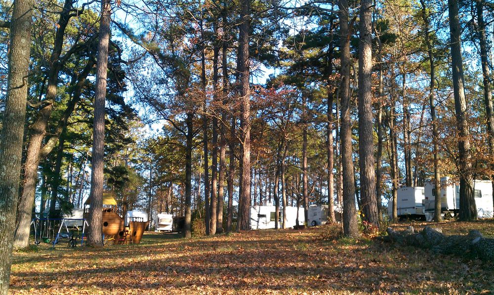 LBL WHISPERING PINES CAMPGROUND & CABINS - Updated July 2025 - 10 ...