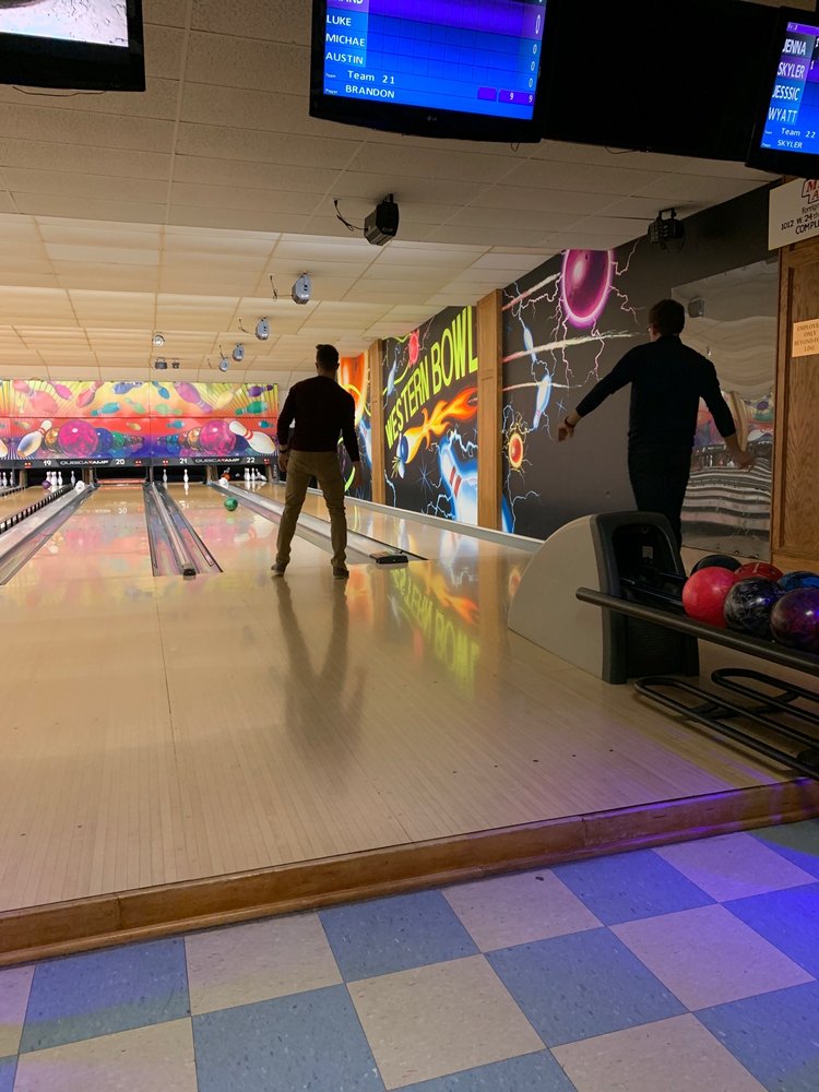 WESTERN BOWL - Updated January 2026 - 34 Reviews - 4725 S 131st St ...