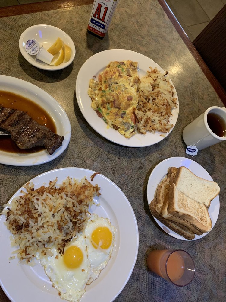 LIBERTY BELL DINER - 129 Photos & 176 Reviews - 8445 Frankford Ave ...