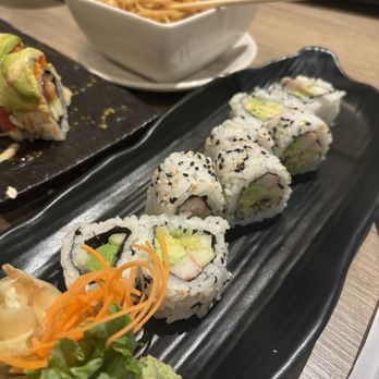 THAICOON & SUSHI BAR - Updated December 2025 - 683 Photos & 447 Reviews ...