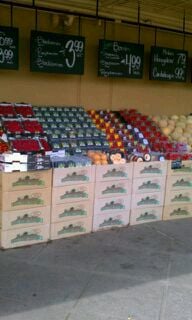 METROPOLITAN MARKET - TACOMA - Updated September 2025 - 404 Photos ...