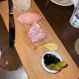 JUSTINE’S BRASSERIE - 613 Photos & 1164 Reviews - French - 4710 E 5th ...