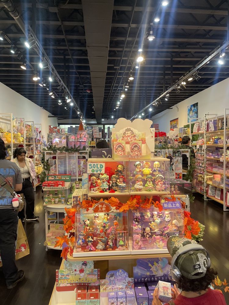 NEKO STOP - 58 Photos & 15 Reviews - 102 Japanese Village Plaza Mall ...