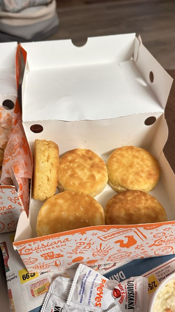 POPEYES LOUISIANA KITCHEN - Updated August 2024 - 156 Photos & 353 ...