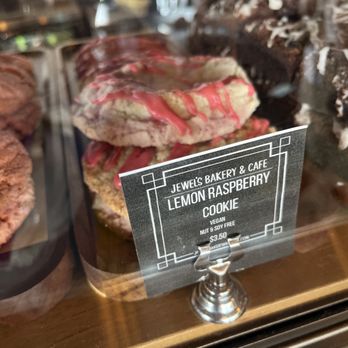 JEWEL’S BAKERY AND CAFE - Updated May 2024 - 806 Photos & 949 Reviews ...