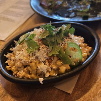 MACANDA - Updated June 2025 - 526 Photos & 194 Reviews - 294 Grove Ln E ...