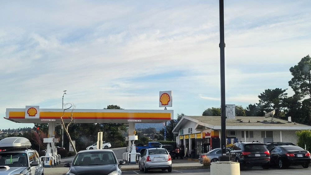 SHELL - Updated September 2025 - 19 Photos & 13 Reviews - 1400 West ...