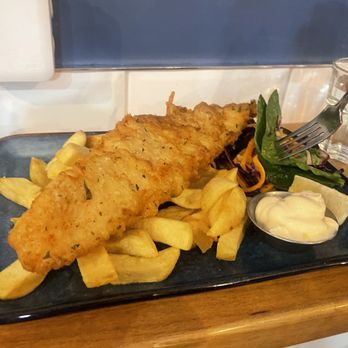 THE FISH BOX - Updated May 2025 - 84 Photos & 114 Reviews - Upper Green ...