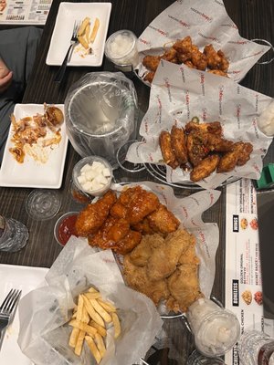 BB.Q CHICKEN - AUSTIN CEDAR PARK - 63 Photos & 40 Reviews - 11301 ...