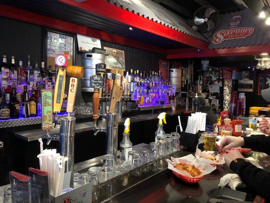 KNUCKLEHEADS - 237 Photos & 368 Reviews - 9 North Main St, Wallingford ...