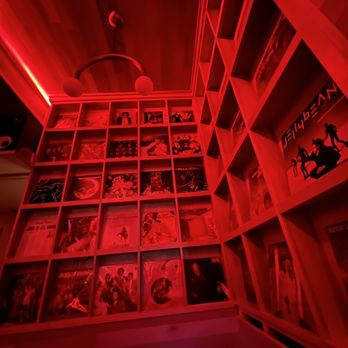 FANBOY - 117 Photos & 37 Reviews - 2713 W Broad St, Richmond, Virginia ...