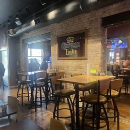 KAISER’S PIZZA & PUB - Updated March 2025 - 133 Photos & 228 Reviews ...