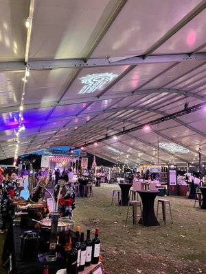 COWS ‘N CABS - Updated October 2025 - 16 Photos - 150 N New York Ave ...