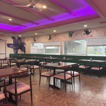 MADRES BRUNCH - Updated April 2025 - 1015 Photos & 885 Reviews - 2099 E ...