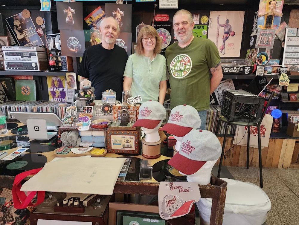 THE RECORD LOUNGE - Updated January 2026 - 45 Photos & 34 Reviews ...