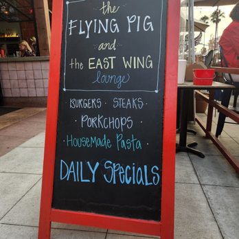 FLYING PIG PUB & KITCHEN - Updated September 2024 - 1854 Photos & 2332 ...