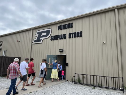 PURDUE UNIVERSITY SURPLUS STORE - Updated December 2025 - 700 Ahlers Dr ...