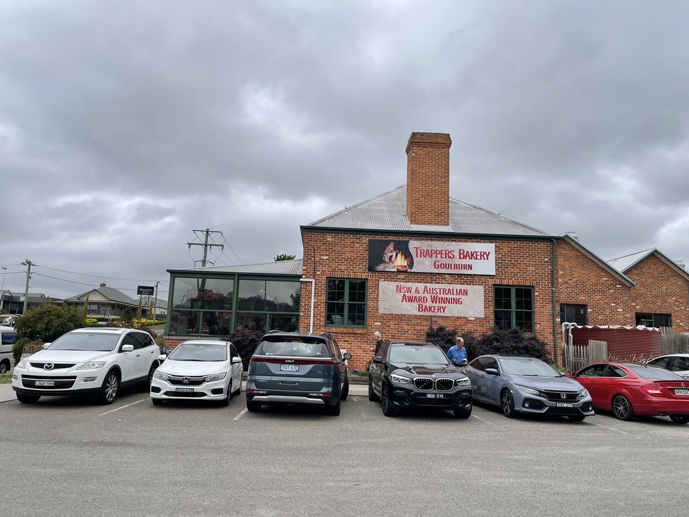 TRAPPERS BAKERY OF GOULBURN - 19 Photos & 13 Reviews - 4 Sowerby St ...
