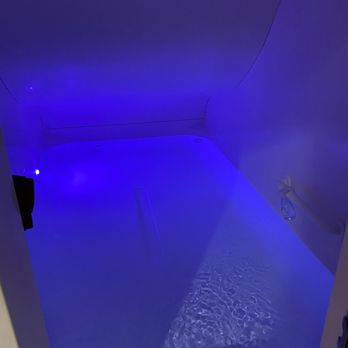 THE SALTY TURTLE FLOAT CENTER - Updated October 2025 - 24 Photos & 12 ...