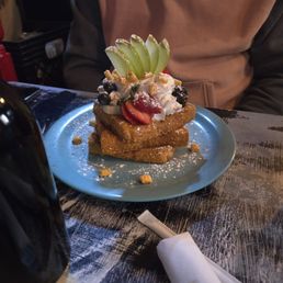 BLUE MOON CAFE - Updated December 2025 - 2697 Photos & 2743 Reviews ...