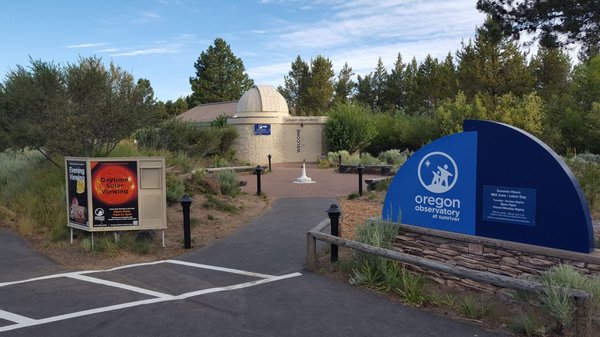 OREGON OBSERVATORY - Updated October 2025 - 57245 River Rd, Sunriver ...