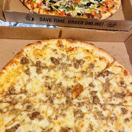 ROCK’N DOUGH PIZZA + BREW - Updated October 2025 - 141 Photos & 142 ...