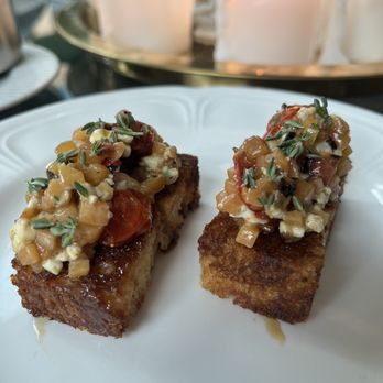 BAR RUFUS - Updated December 2025 - 19 Photos - 527 S Marquette Ave ...