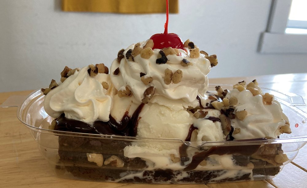 LITTLE ROX’S ICE CREAM SHOP - Updated February 2026 - 208 Prospect St ...