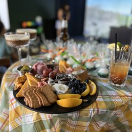 FORE SCORE A GOLF TAVERN - Updated July 2025 - 248 Photos & 67 Reviews ...