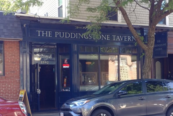 THE PUDDINGSTONE TAVERN - 10 Photos & 29 Reviews - Pubs - 1592 Tremont ...