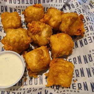 NORTHERN TAP HOUSE - 102 Photos & 116 Reviews - 5020 Keystone Crossing ...