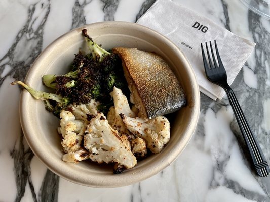 DIG INN - Updated October 2025 - 172 Photos & 261 Reviews - 225 Liberty ...