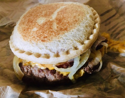 BURGER MOJO - 118 Photos & 189 Reviews - 209 University Dr E, College ...