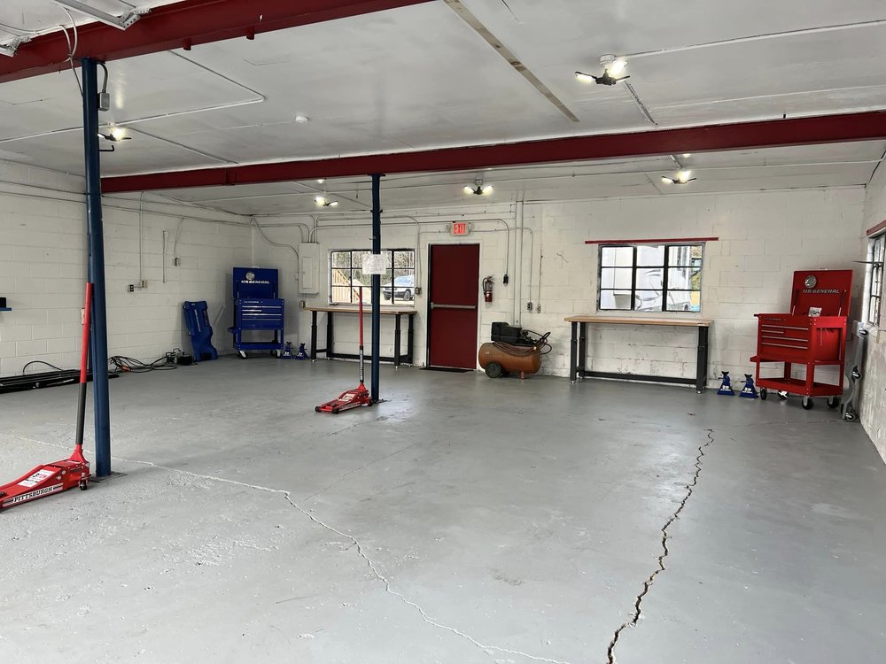 DO-IT-YOURSELF AUTOMOTIVE HOBBY SHOP - Updated December 2025 - 12 ...