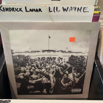 VINAL EDGE RECORDS - 93 Photos & 76 Reviews - 239 W 19th St, Houston ...