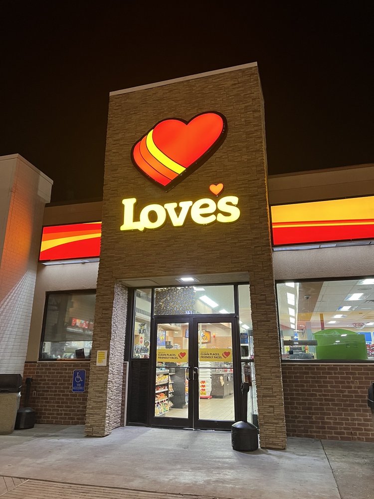 LOVE’S TRAVEL STOP - Updated May 2024 - 31 Photos & 17 Reviews - 751 ...