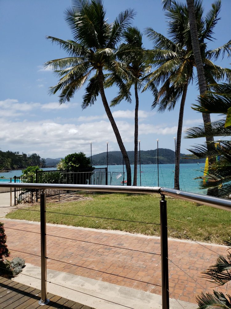 SAILS STEAK AND SEAFOOD GRILL - Updated July 2025 - 26 Photos - Resort ...