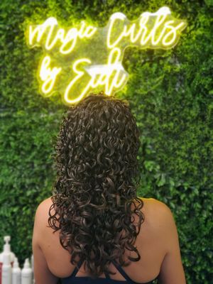 MAGIC CURLS BY EIDI - Updated August 2025 - 29 Photos - 4750 N Federal ...