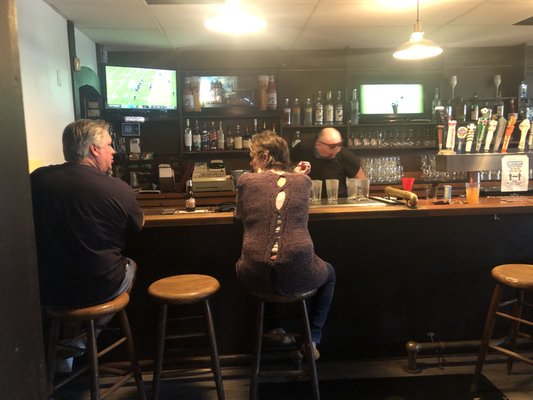 THE SHAMROCK BAR & GRILL - 71 Photos & 112 Reviews - 2633 W Coast Hwy ...