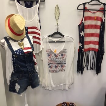 THE AMBER FEATHER - Updated July 2025 - 423 Photos & 15 Reviews - 104 ...