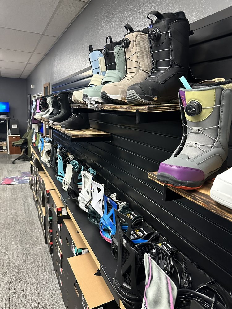 DREAMRUNS - Updated November 2025 - 3038 Industry St, Oceanside ...