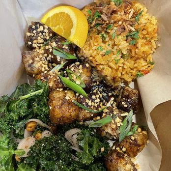 FACTORY 52 - Updated May 2025 - 287 Photos & 56 Reviews - 4590 Beech St ...